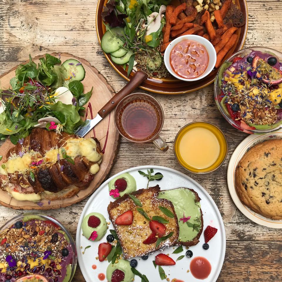 La Luck Bruxelles : manger et boire en s'amusant • Mode in Belgium